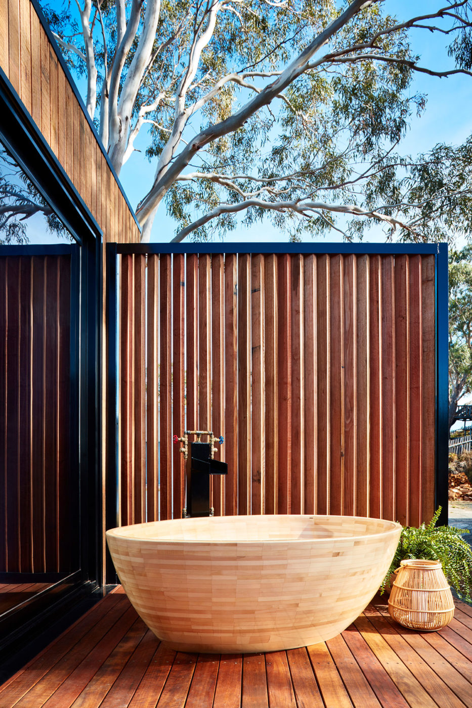 LEWISHAM POD HOUSE - Rhiannon Slatter