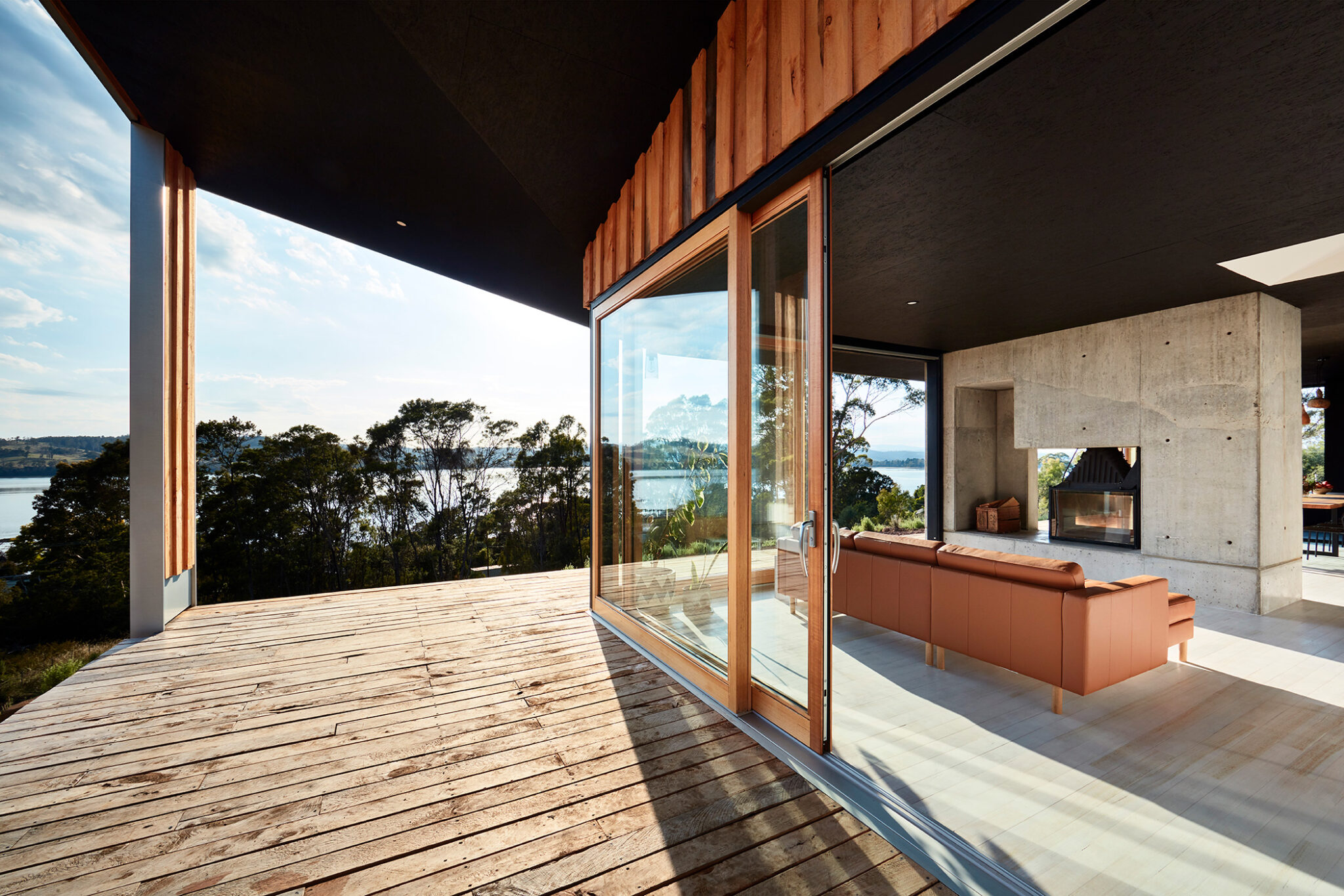 TAMAR HOUSE | Grand Designs Australia | Rhiannon Slatter