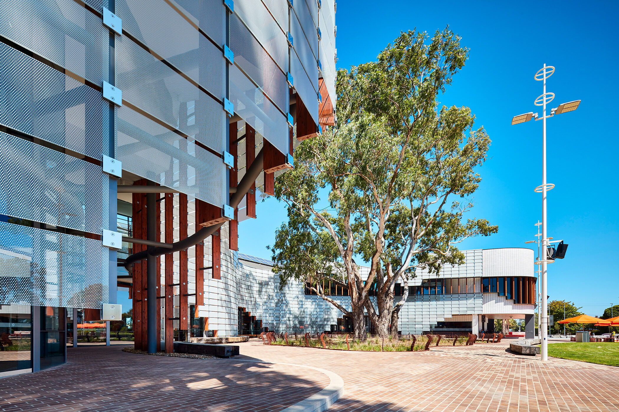 SPRINGVALE LIBRARY & COMMUNITY HUB - Rhiannon Slatter